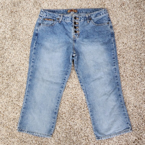 lei | Jeans | Lei Button Fly Capri Jeans 0 Cotton Y2k | Poshmark